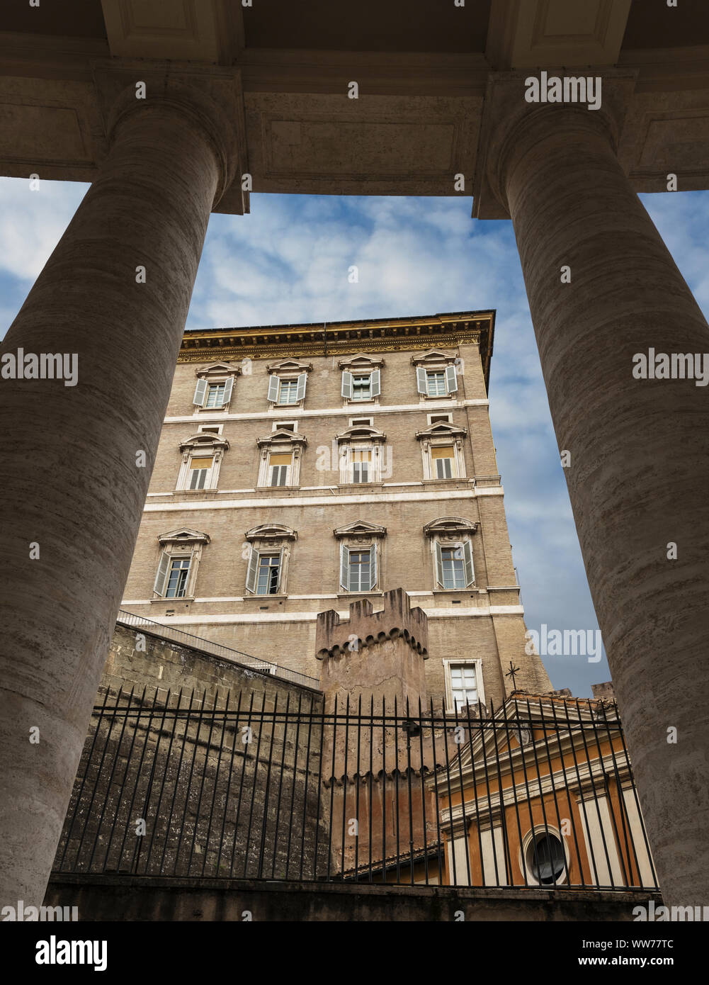 Apostolic Palace in Vatican, seat of the Pope Stock Photo - Alamy
