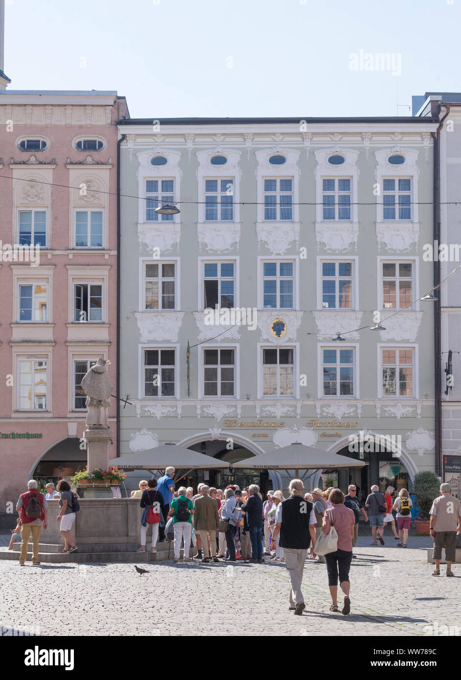 Max-Josefs-Platz Square, historic residential and commercial building ...