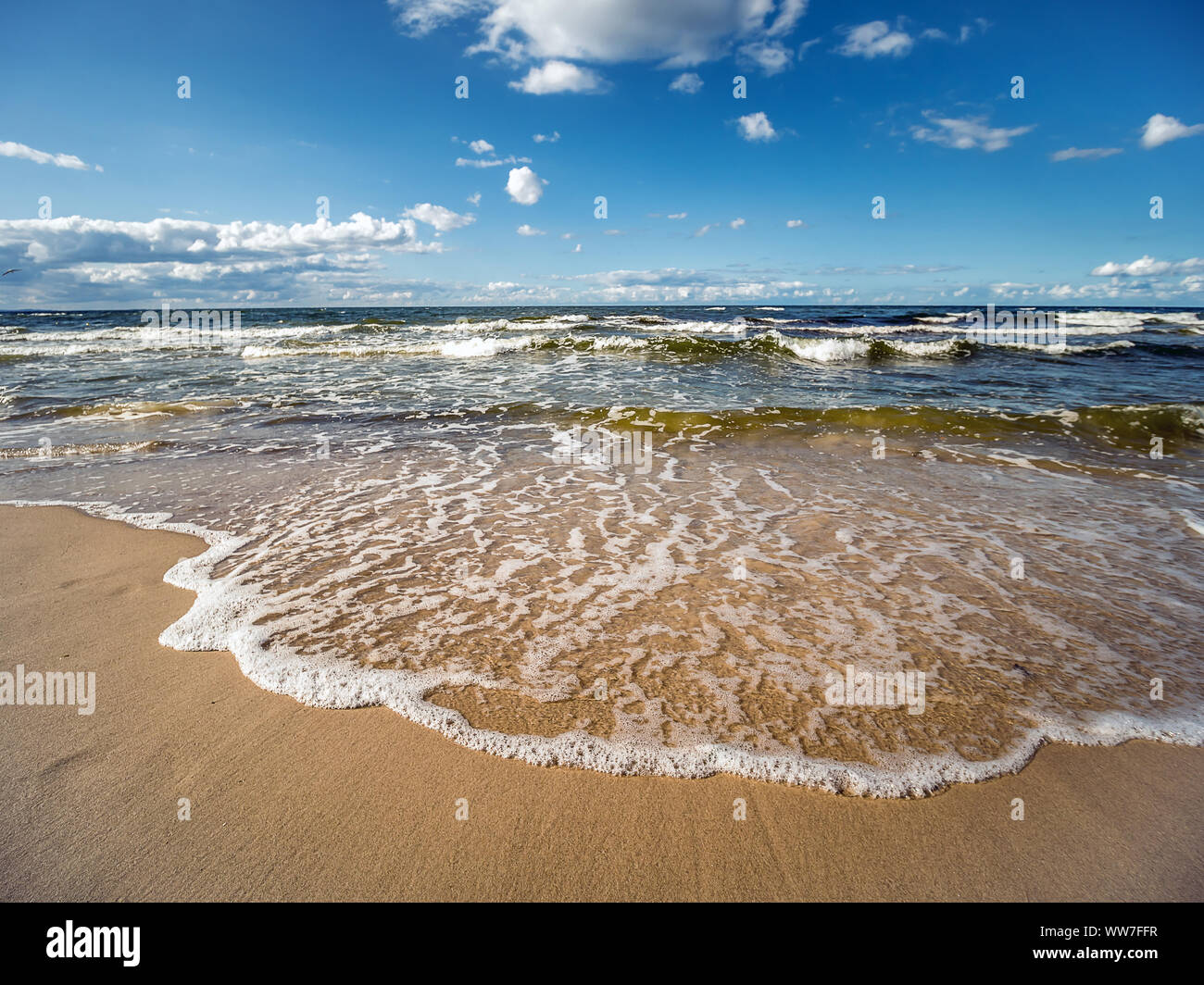 Seascape with summer sandy beach of Baltic Sea, Poland Stock Photo - Alamy
