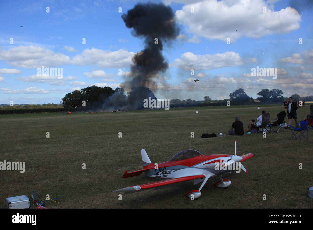 Fireworks and Pyrotechnic explosions during model aircraft flights ...