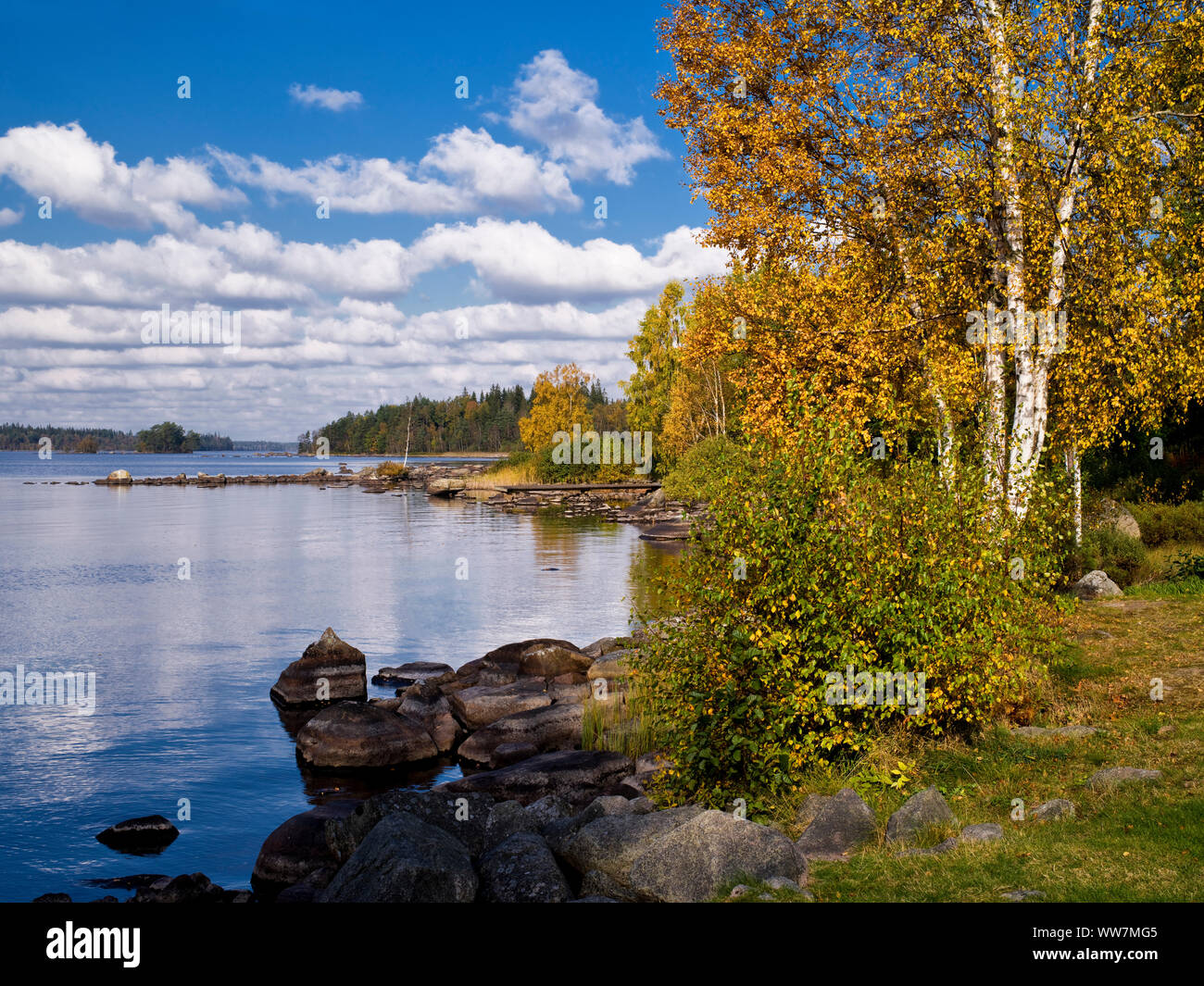 Sweden, Smaland, VÃ¤xjÃ¶, autumn at Lake Innaren Stock Photo - Alamy