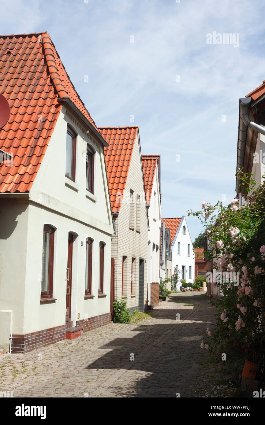 Historical houses in the fishermen's quarter, Verden, Lower Saxony ...