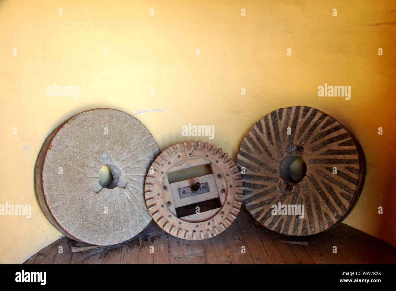 Mill grinding stone windmill hi-res stock photography and images - Alamy