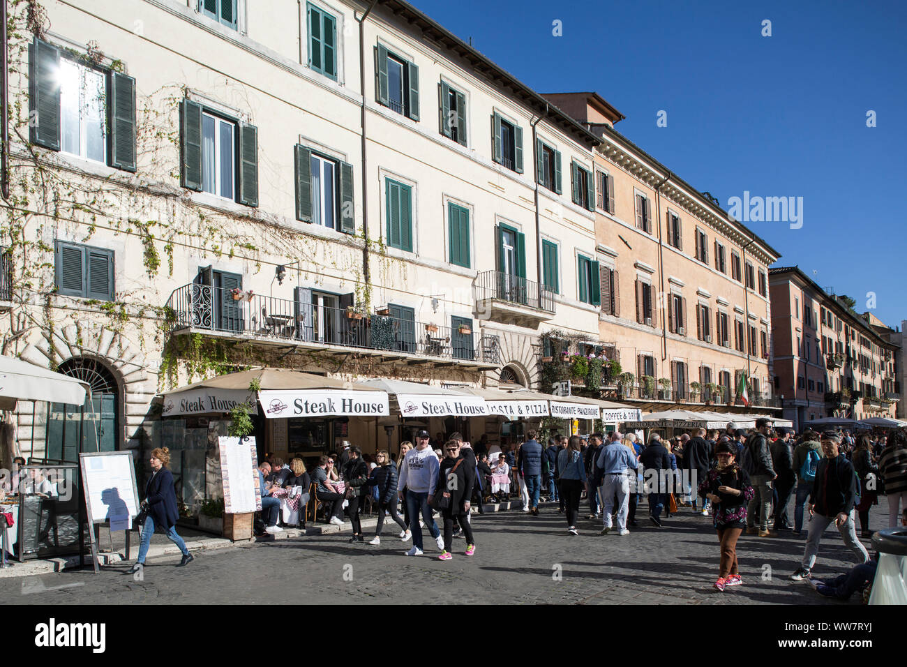 Hot Weather Italy High Resolution Stock Photography and Images - Alamy