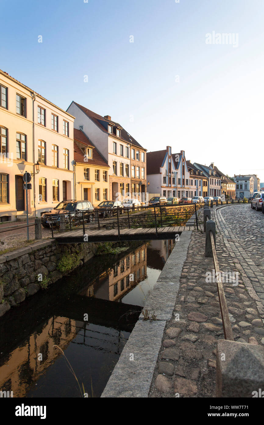 Grube hi-res stock photography and images - Alamy