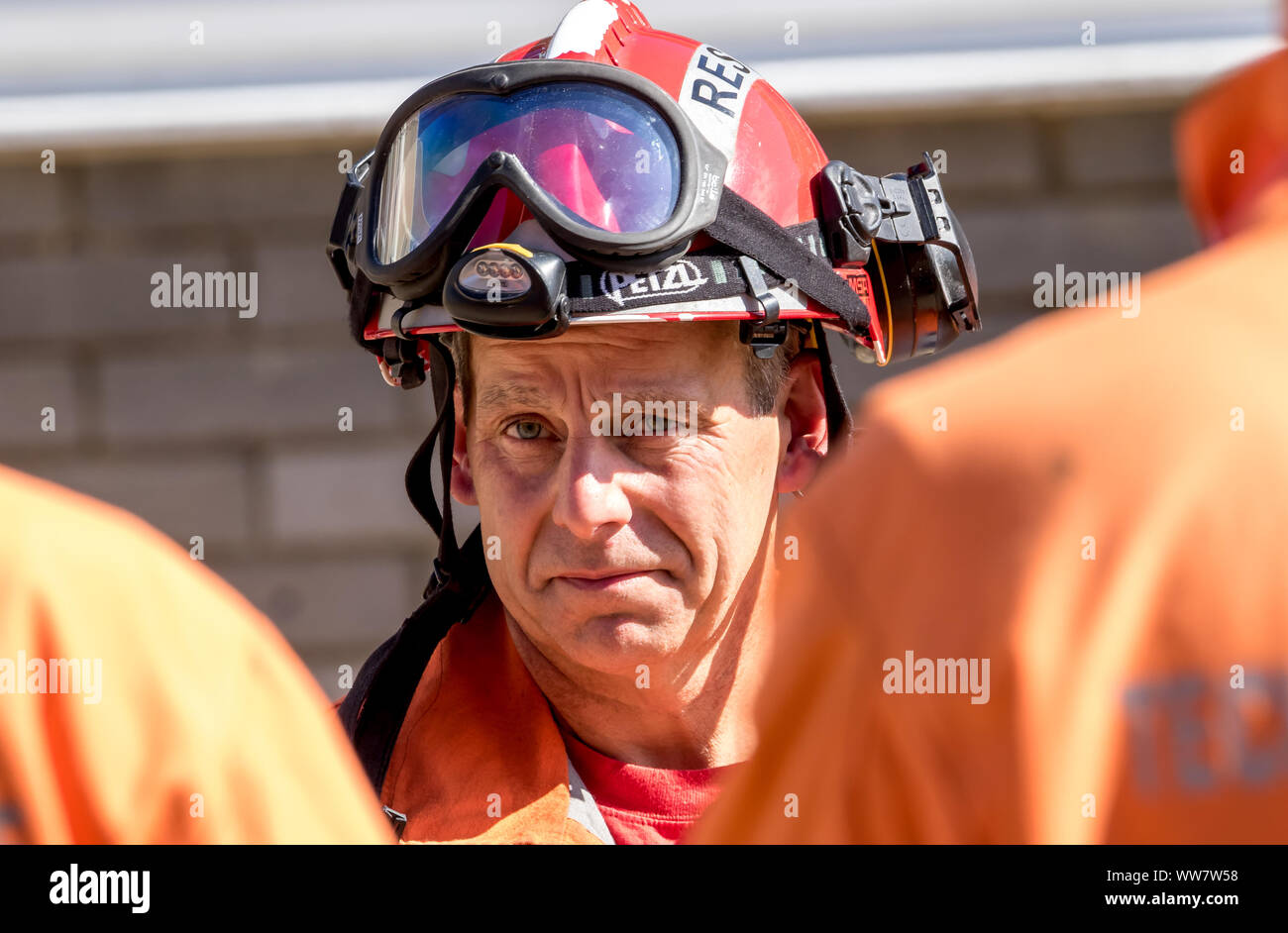 Kent fire rescue service fire hi-res stock photography and images - Alamy