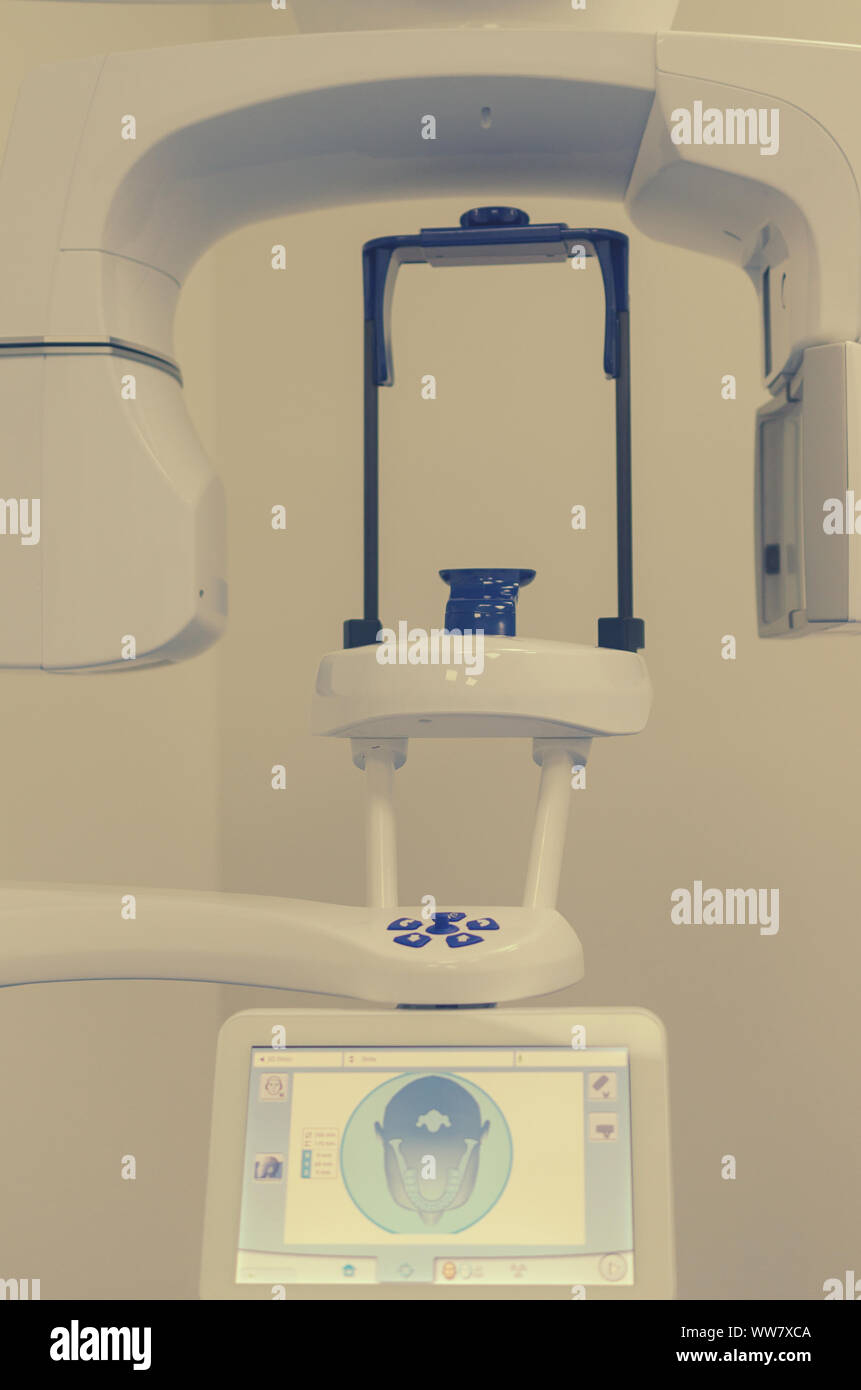 X-ray apparatus for conical beam computed tomography Stock Photo - Alamy