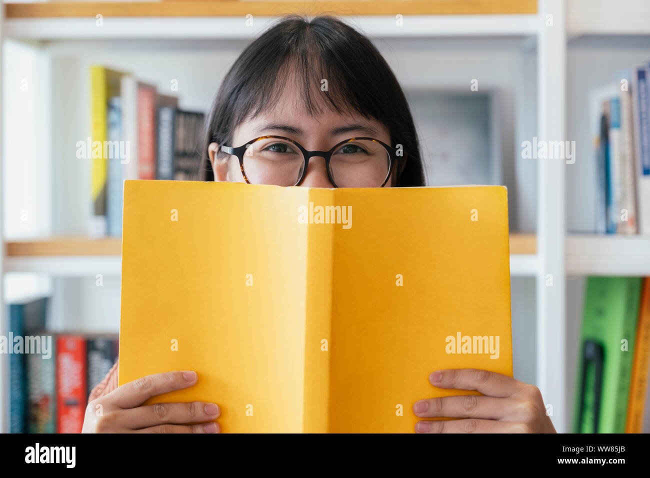 Face to face learning university hi-res stock photography and images ...