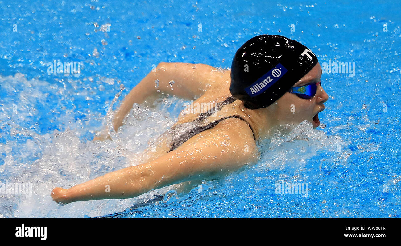 Great Britain's Toni Shaw in action during the Women's 4x100 metres ...