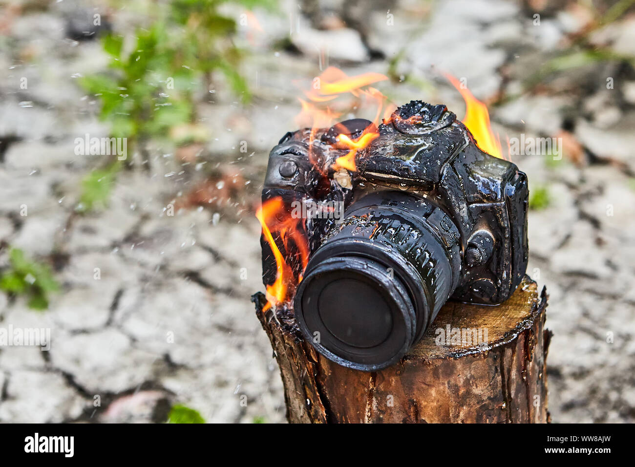 The fire melted and charred camera body, burnt camera inoperable. Bad ...