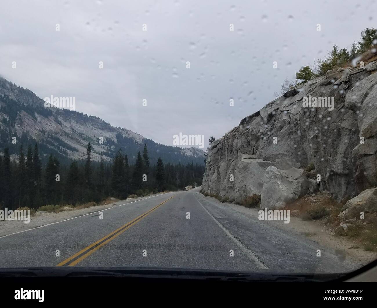 Tioga pass car hi-res stock photography and images - Alamy
