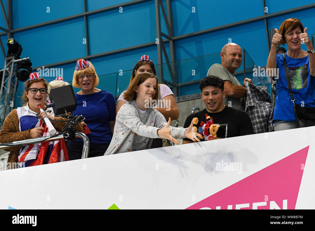 LONDON, UNITED KINGDOM. 13 Sep, 2019. Alice Tai gave her toy to her ...