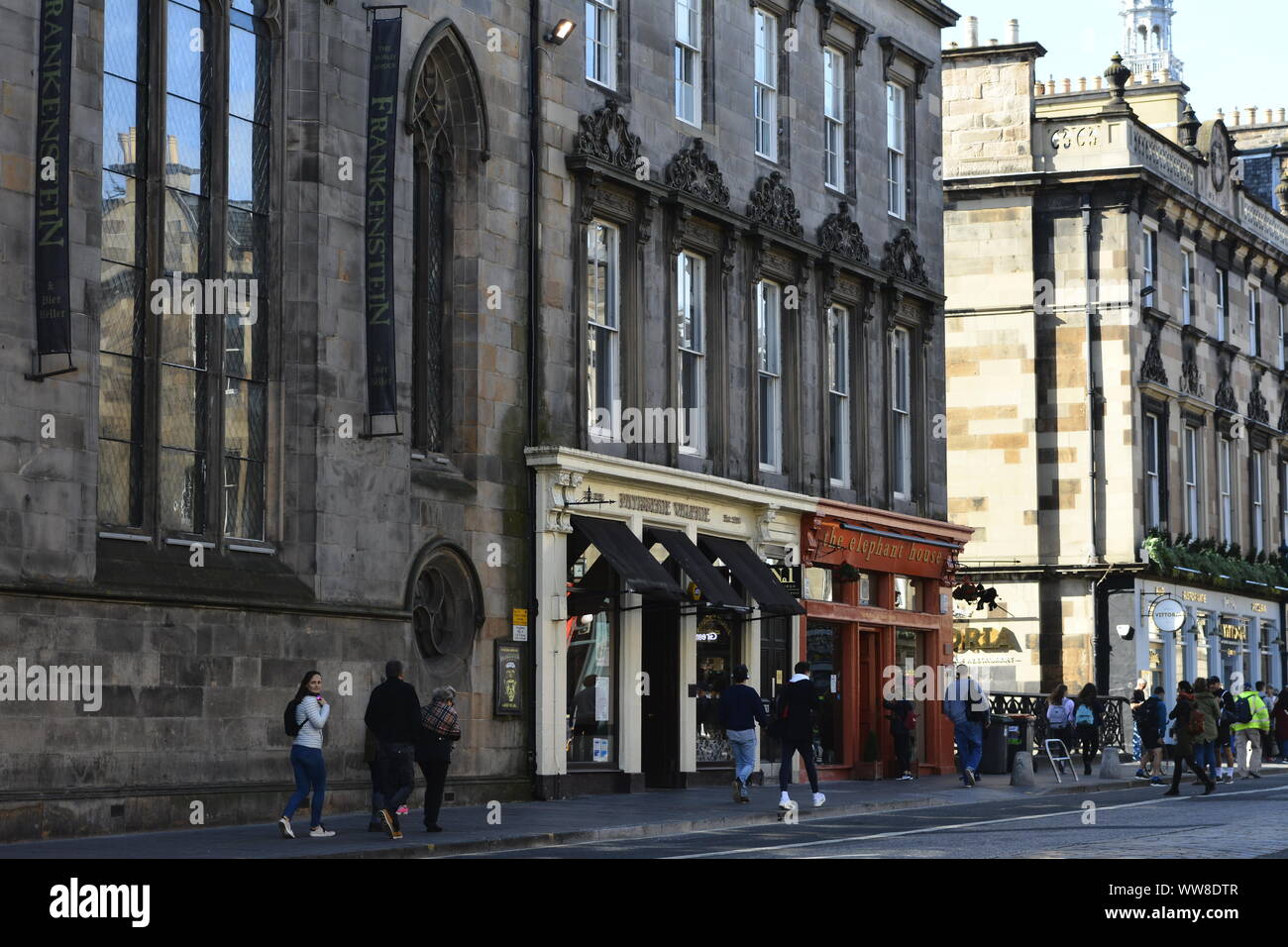 Everyday Life in a City Stock Photo - Alamy