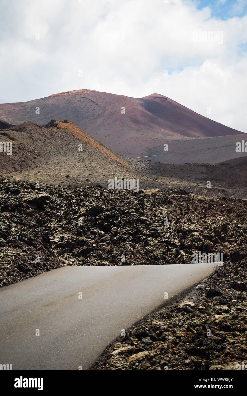 Road between volcanoes on the island of Lanzarote Stock Photo - Alamy
