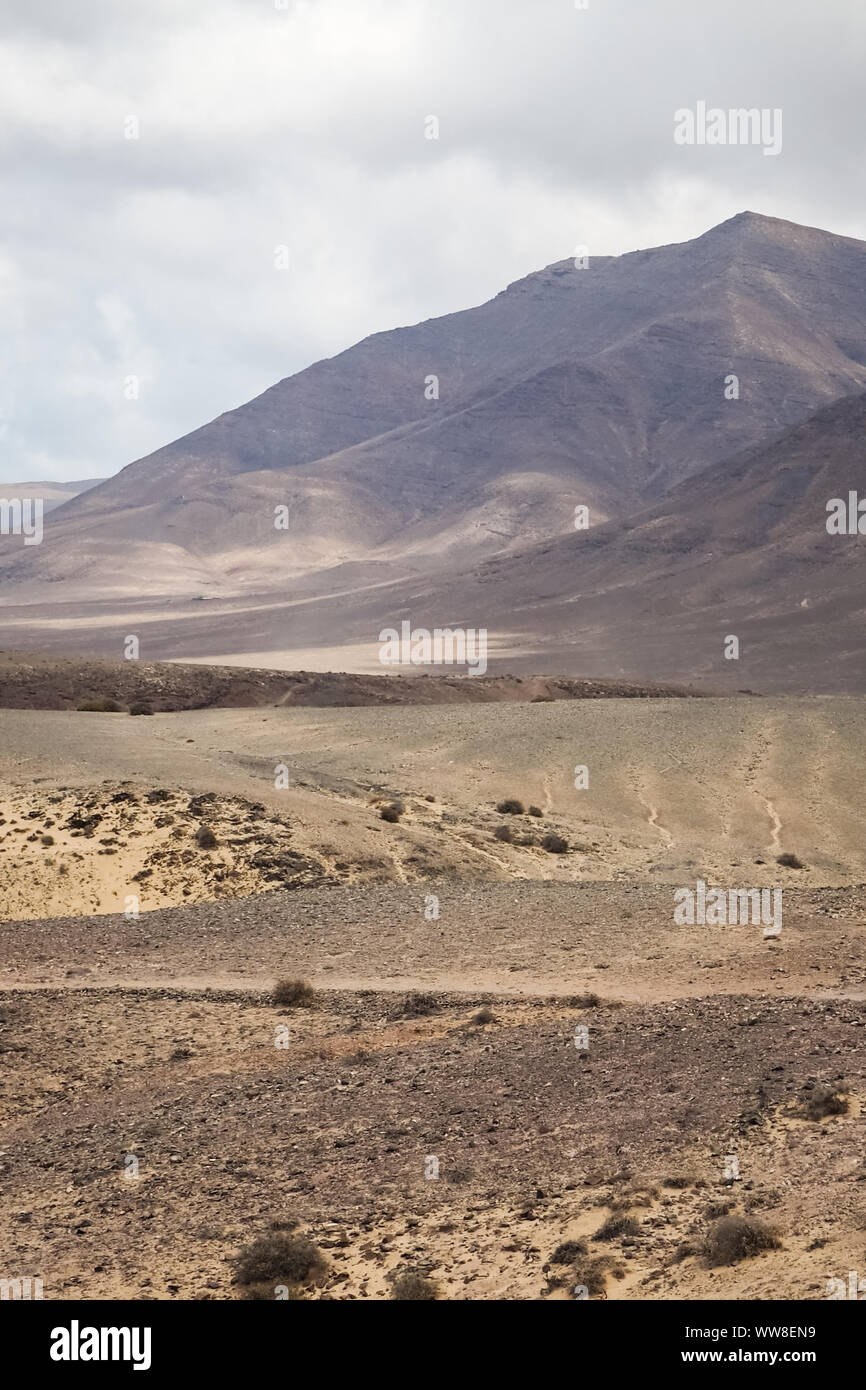 Sand volcano on the island of Lanzarote Stock Photo - Alamy
