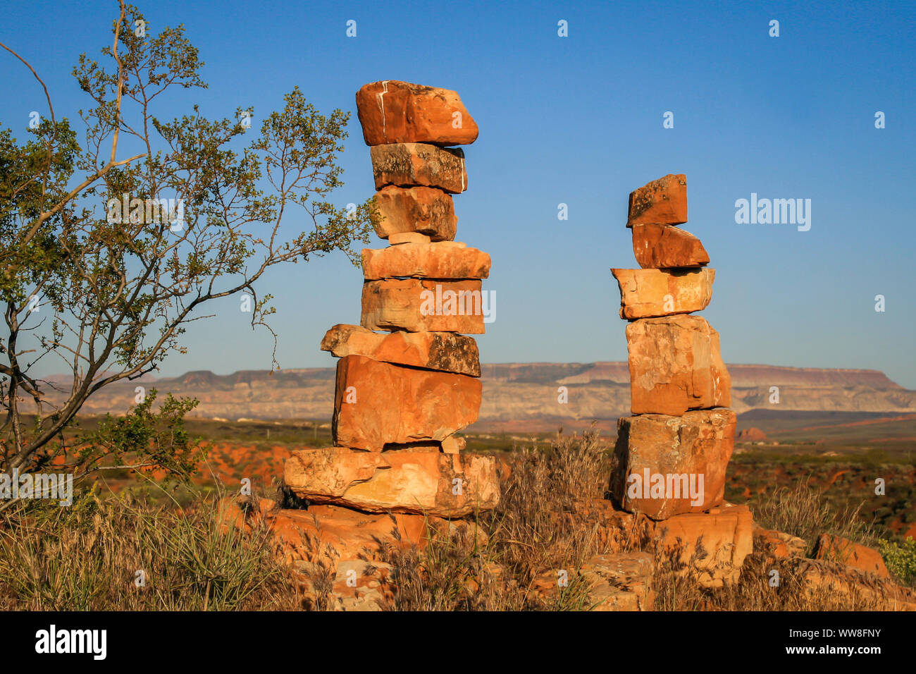 Geological monuments hi-res stock photography and images - Alamy