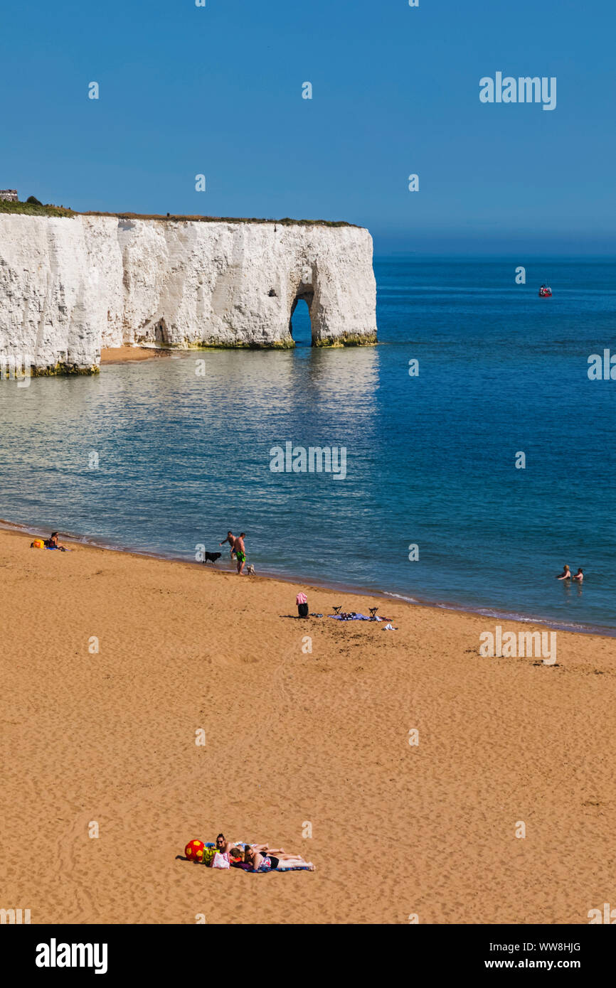 Broadstairs kingsgate hi-res stock photography and images - Alamy