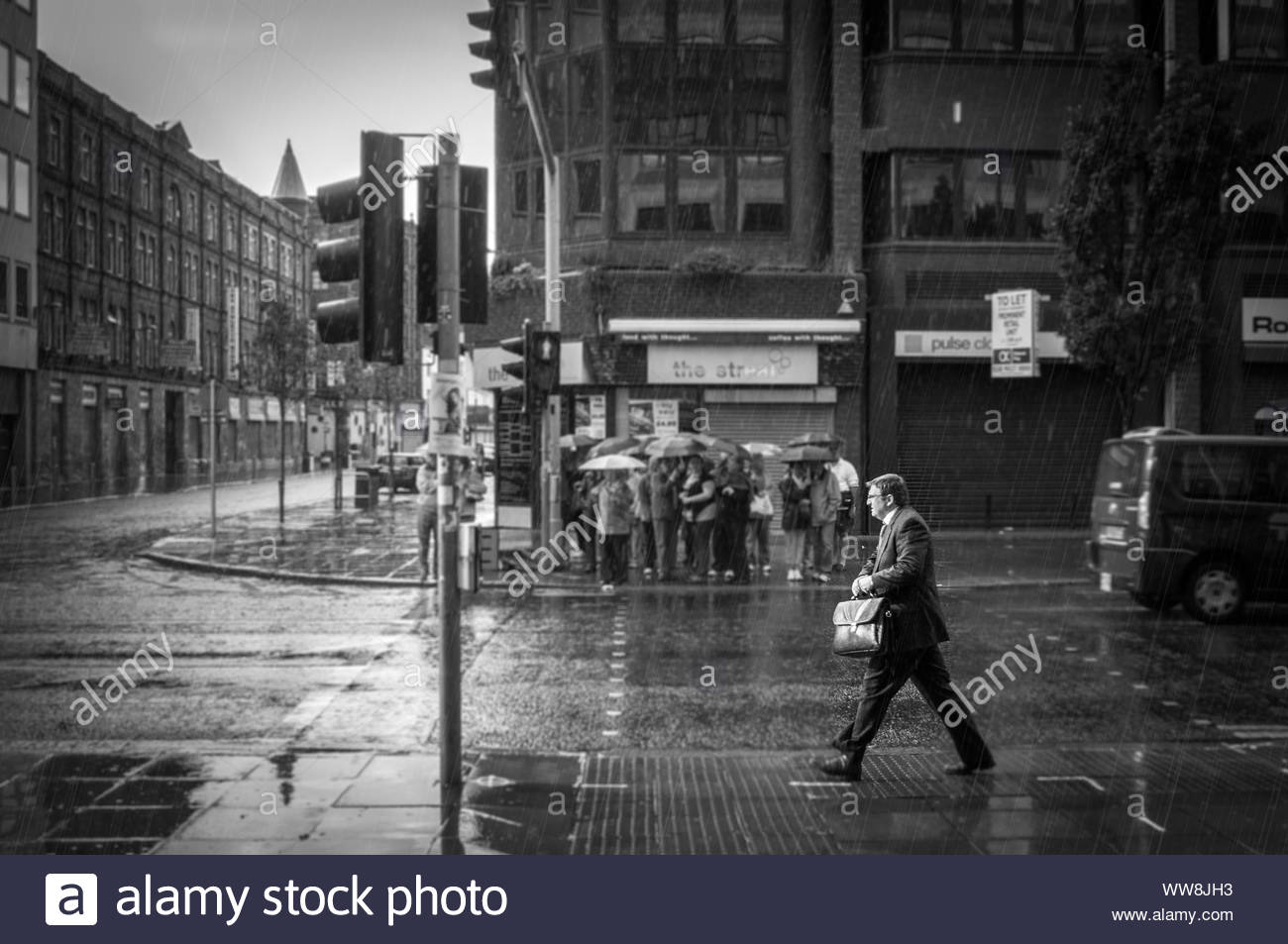 Rain Belfast City Centre High Resolution Stock Photography and Images ...