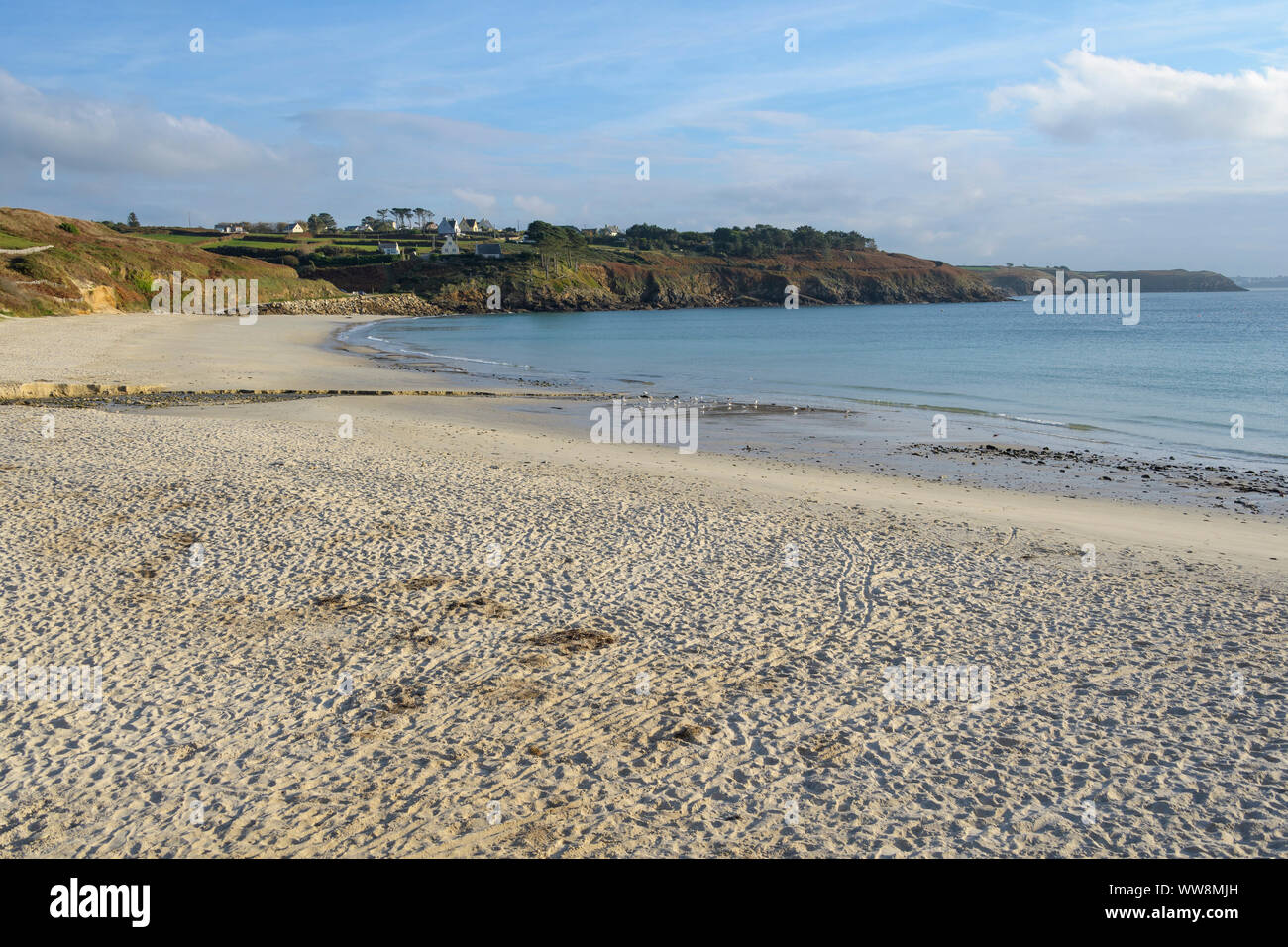Beach with coast in the evening, Plage de Porsmoguer, Plouarzel ...
