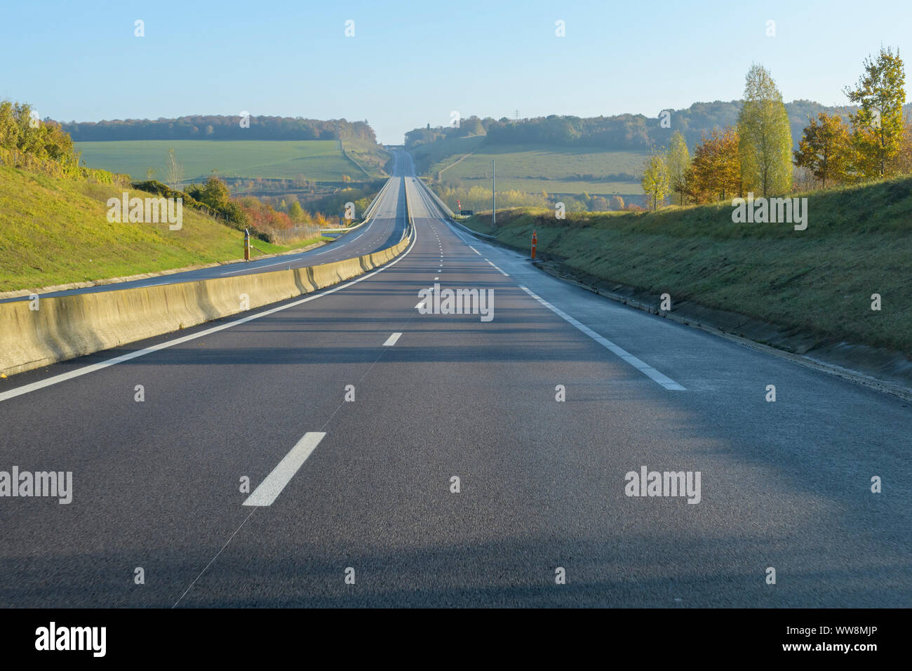 Highway france hi-res stock photography and images - Alamy
