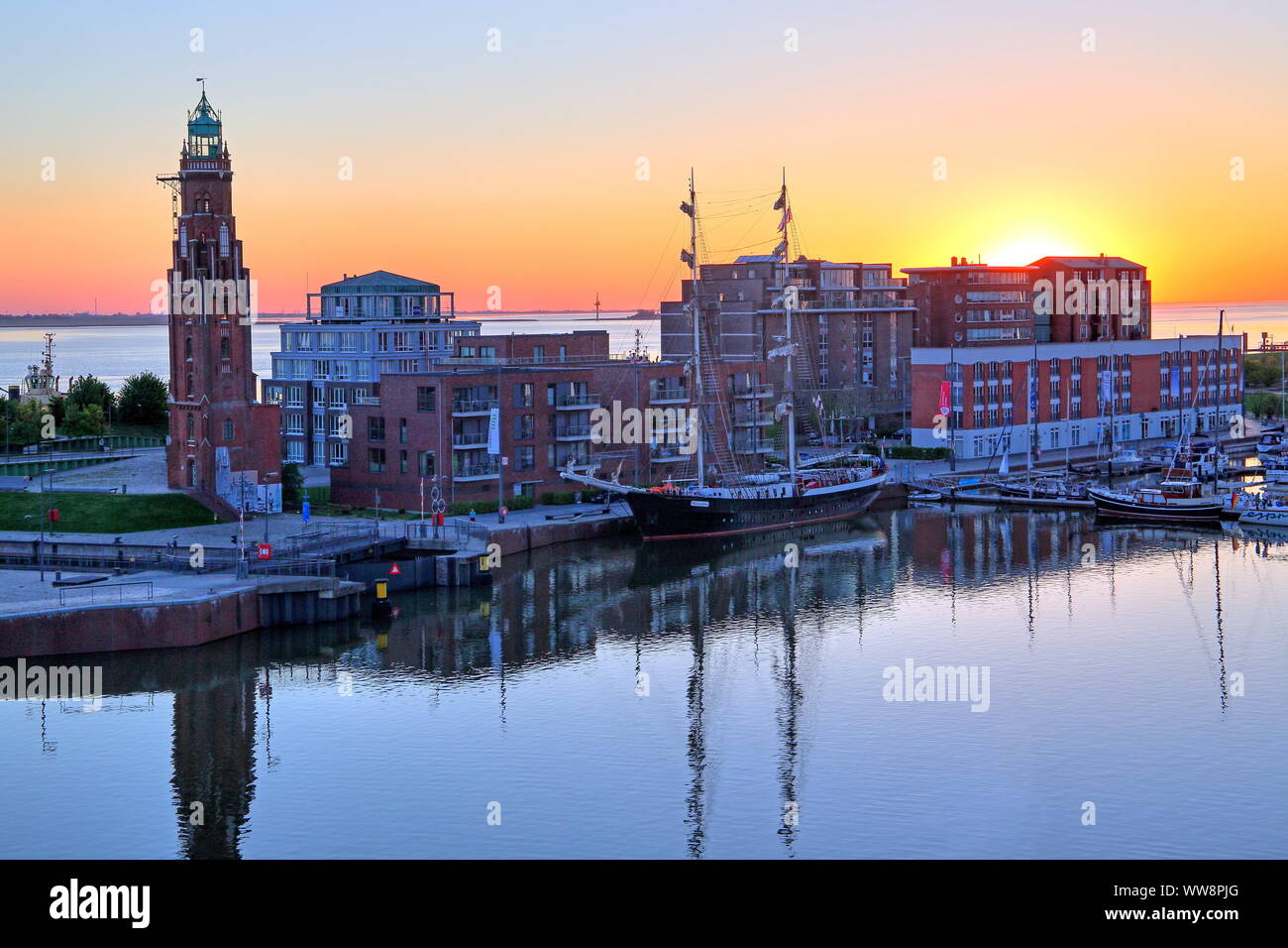 New harbour with sailing ship mercedes and lighthouse loschenturm hi ...