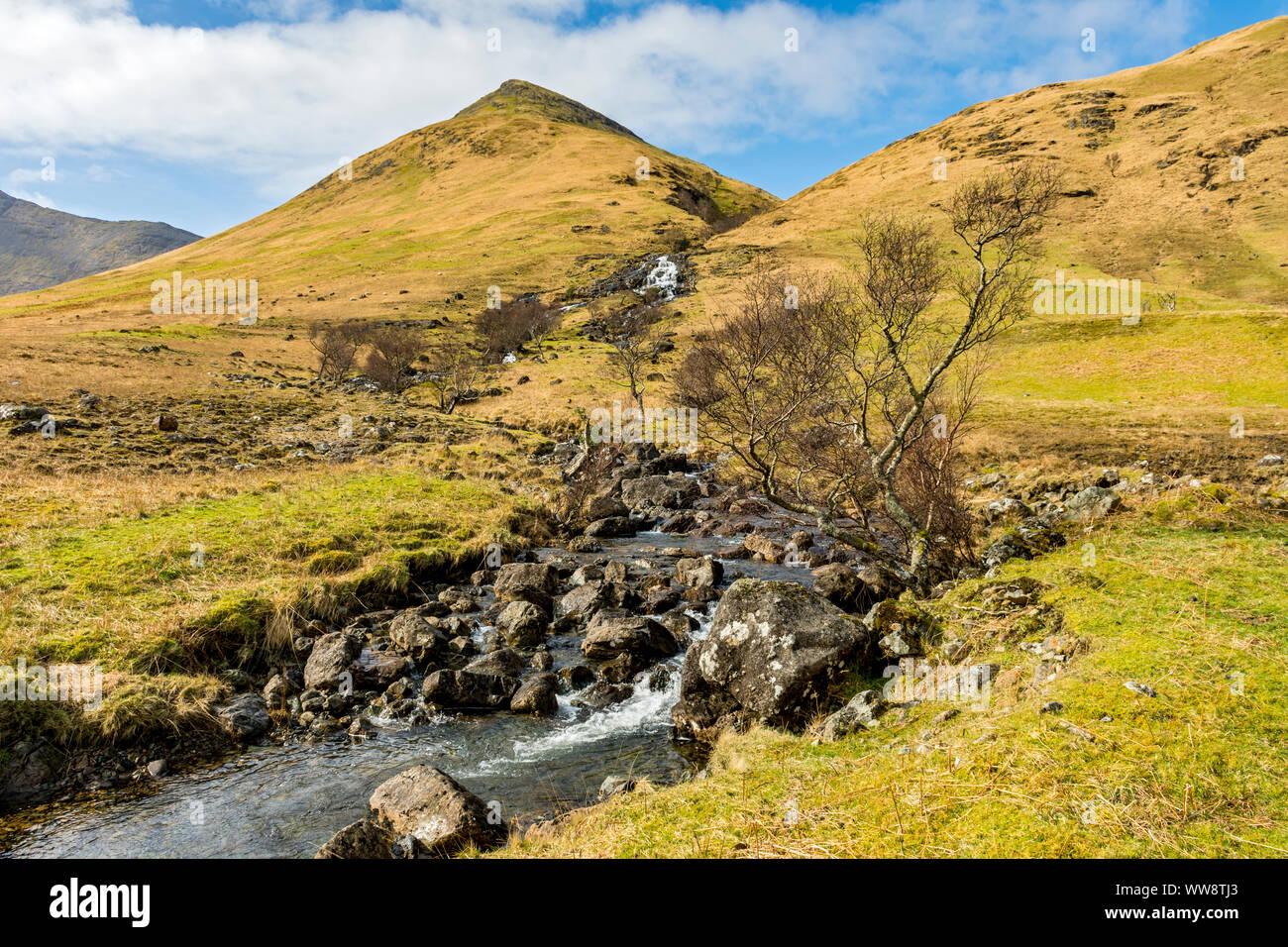 Fhada ridge hi-res stock photography and images - Alamy