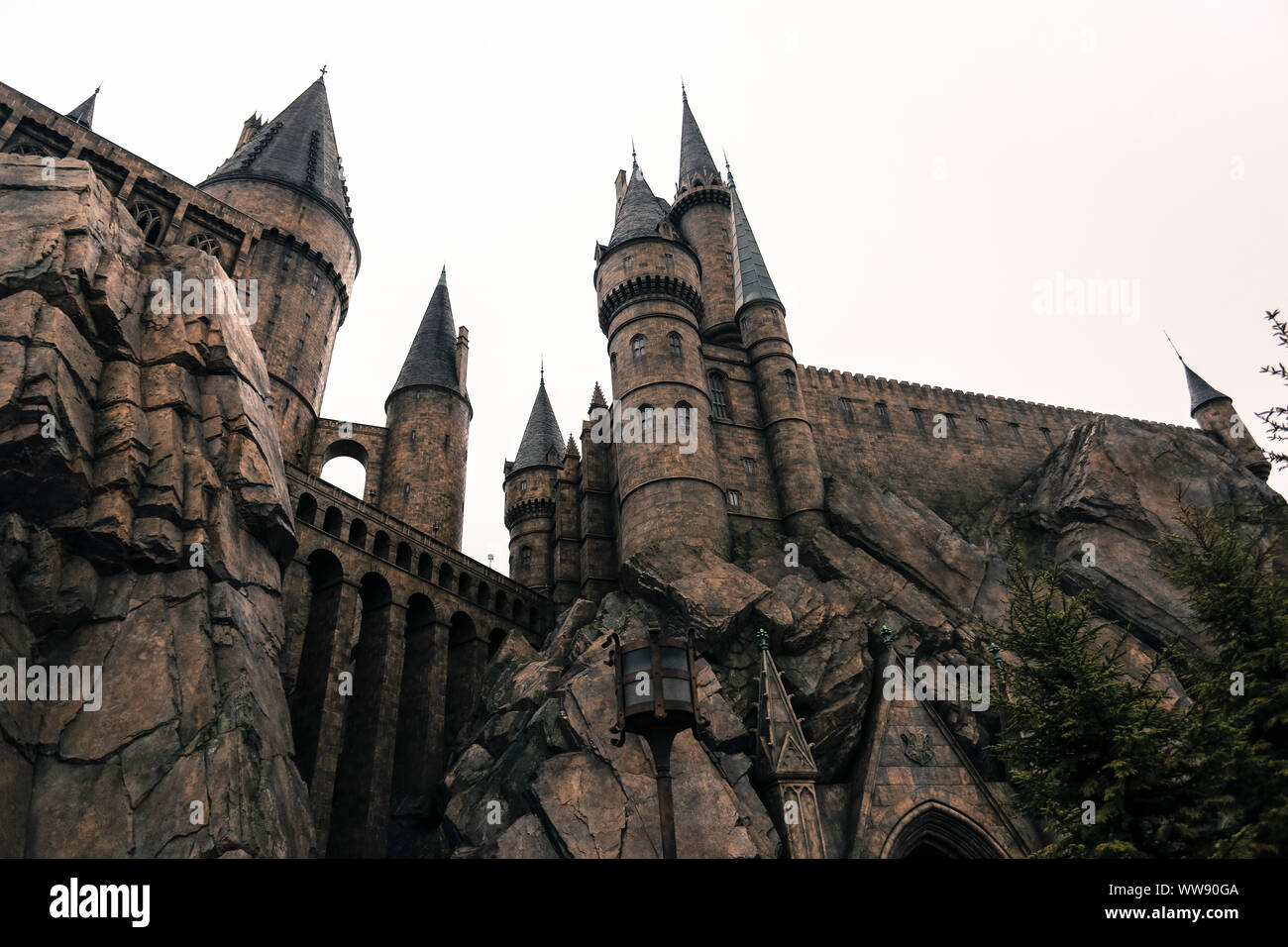 Harry Potter wizard old school medieval castle building church ...