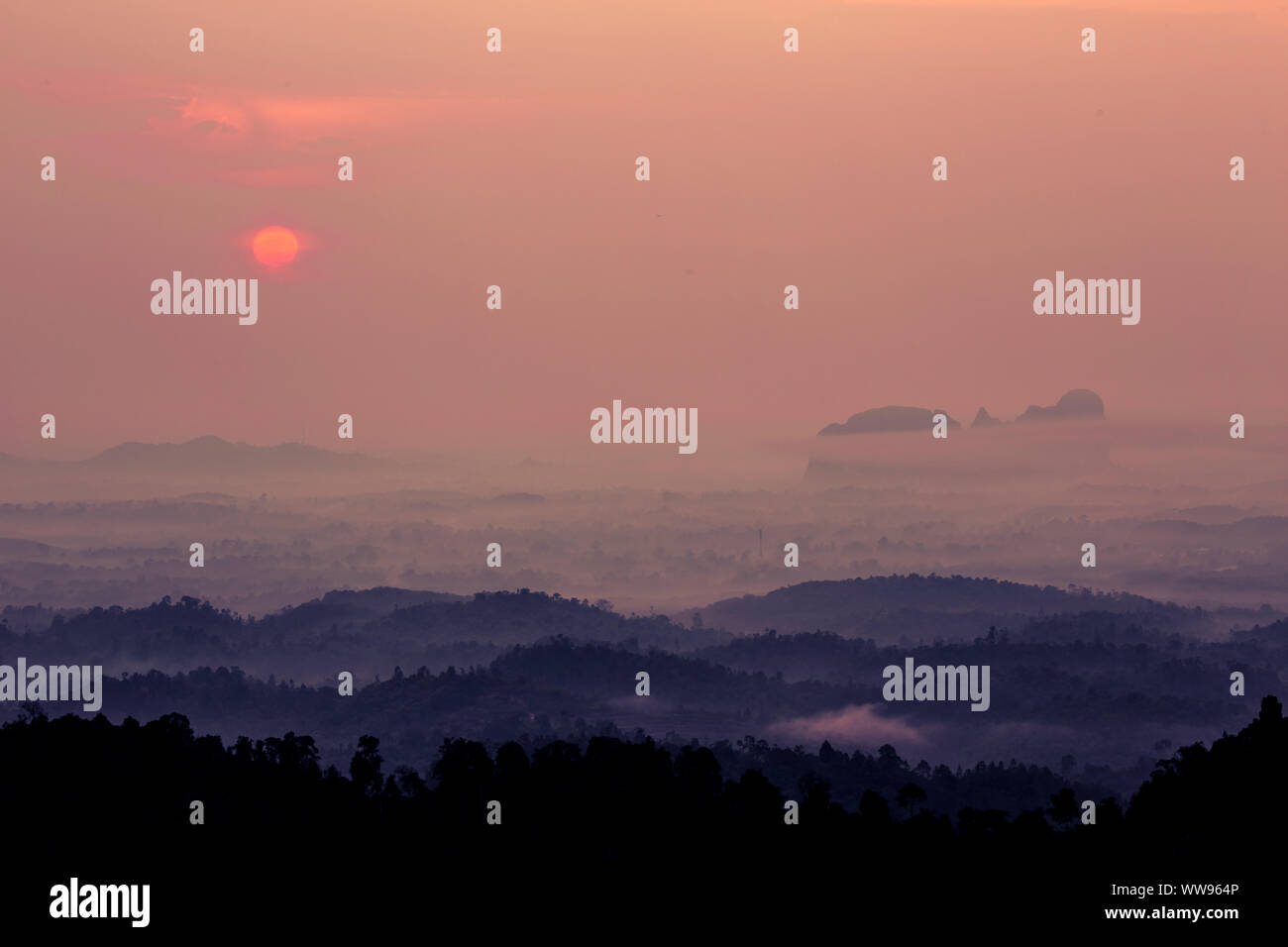 Beautiful light sunrise sunset at on top of Bukit Panorama Sungai ...