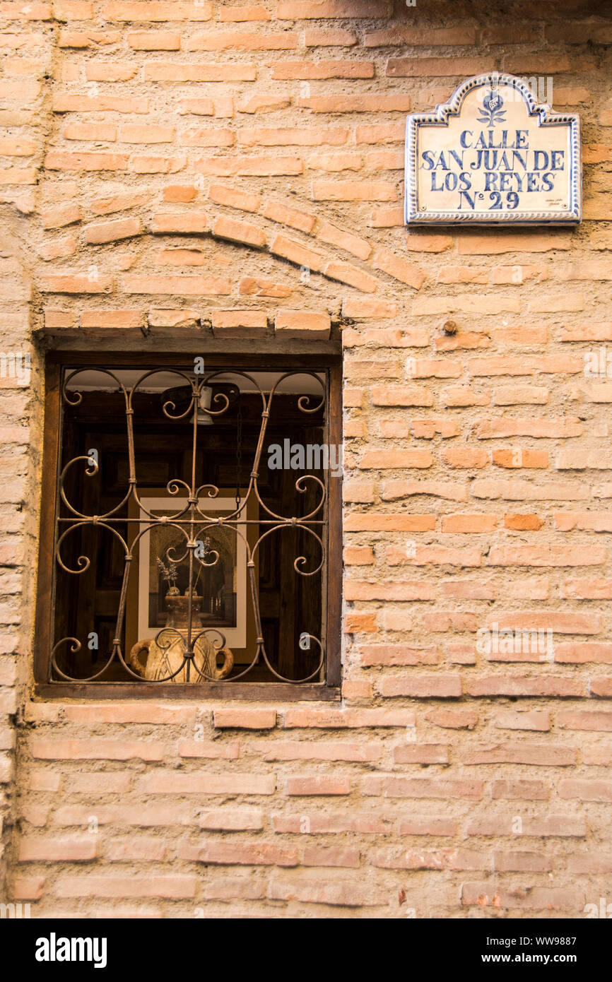 Street sign granada spain hi-res stock photography and images - Alamy