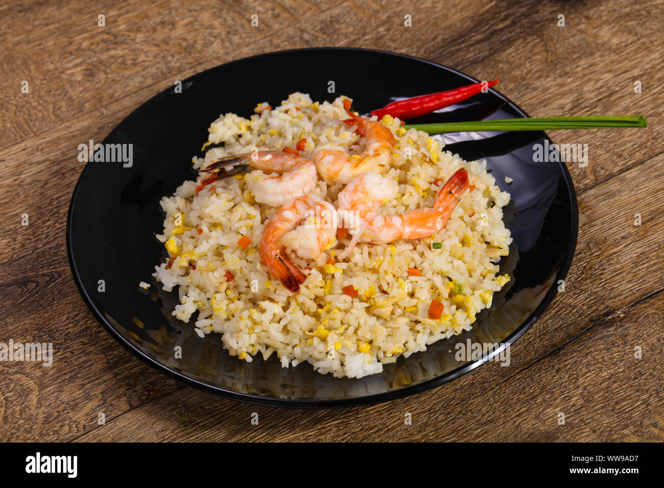 Thai style fried rice with prawn and egg Stock Photo - Alamy