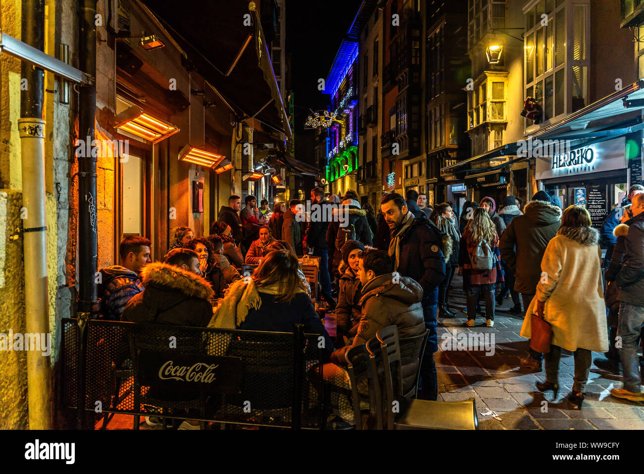 Typical spanish tapas bars night hi-res stock photography and images ...