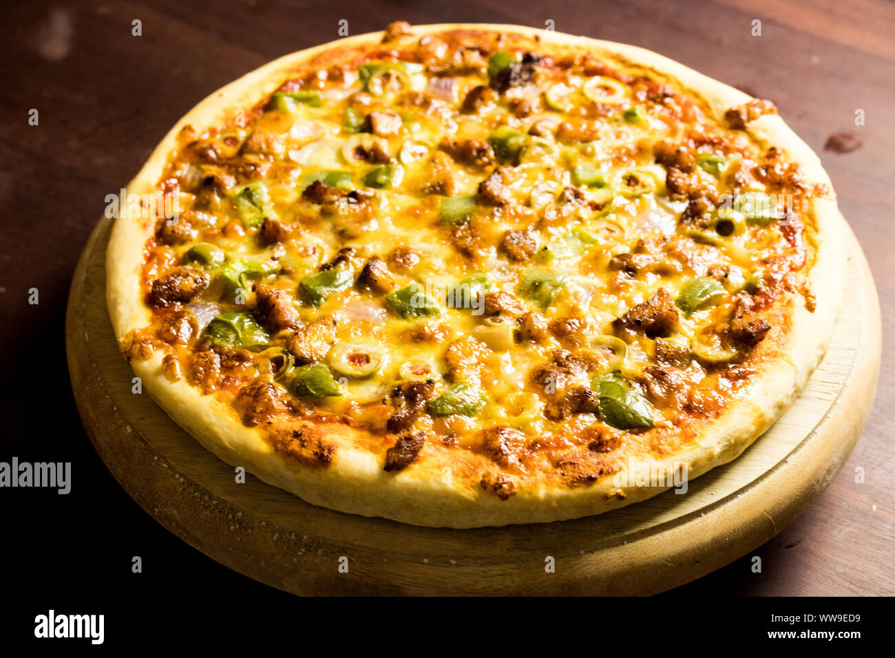 Pizza board side view hi-res stock photography and images - Alamy