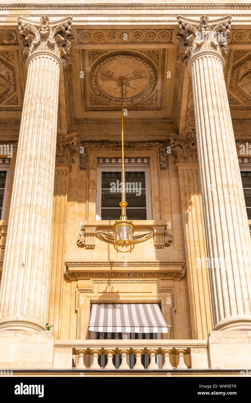 Paris, place de la Concorde, beautiful building with columns Stock ...