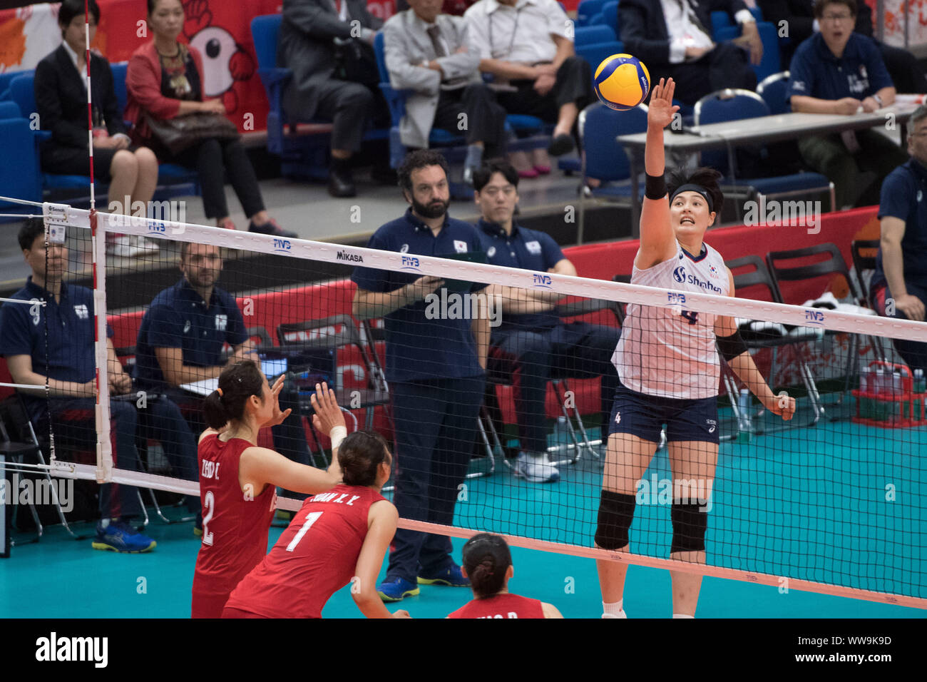 Heejin hi-res stock photography and images - Alamy