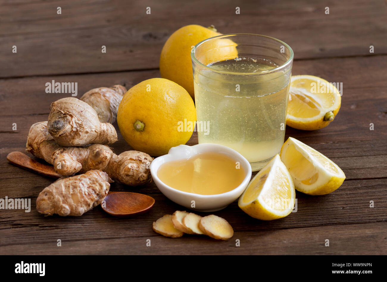 Tonic and ginger hi-res stock photography and images - Alamy