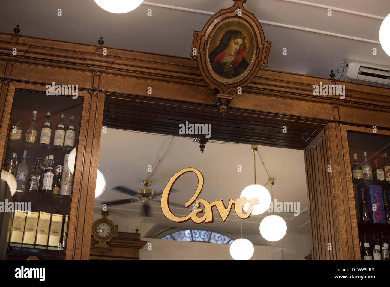 Cavo mirror hi-res stock photography and images - Alamy