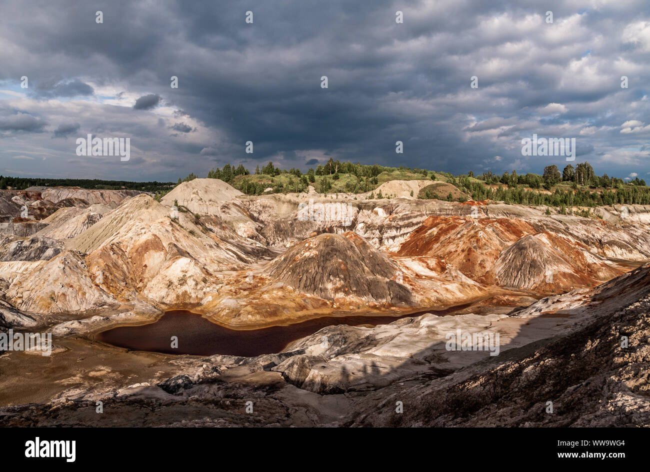 Bloody pond hi-res stock photography and images - Alamy