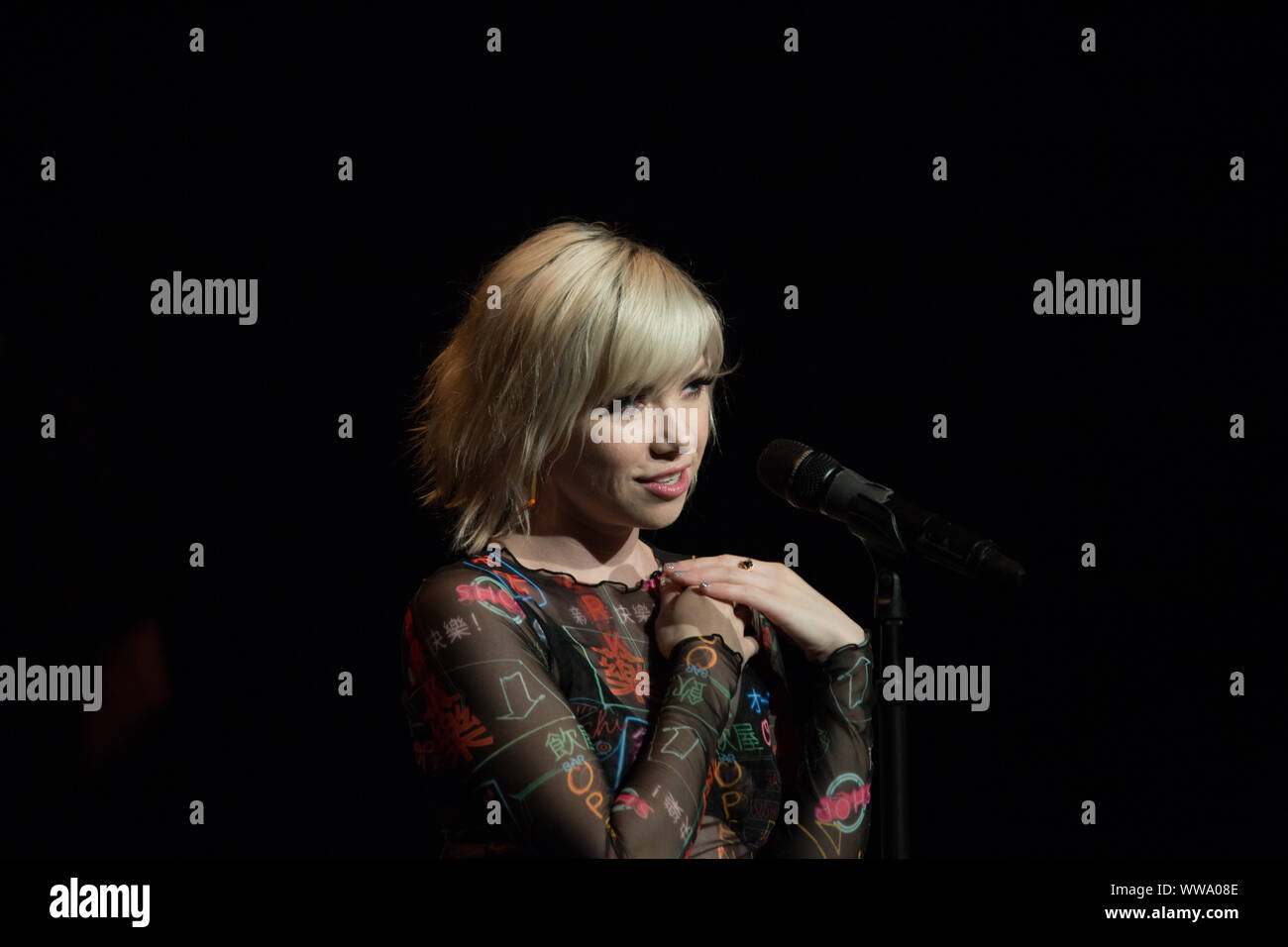 Carly rae jepsen hi-res stock photography and images - Alamy