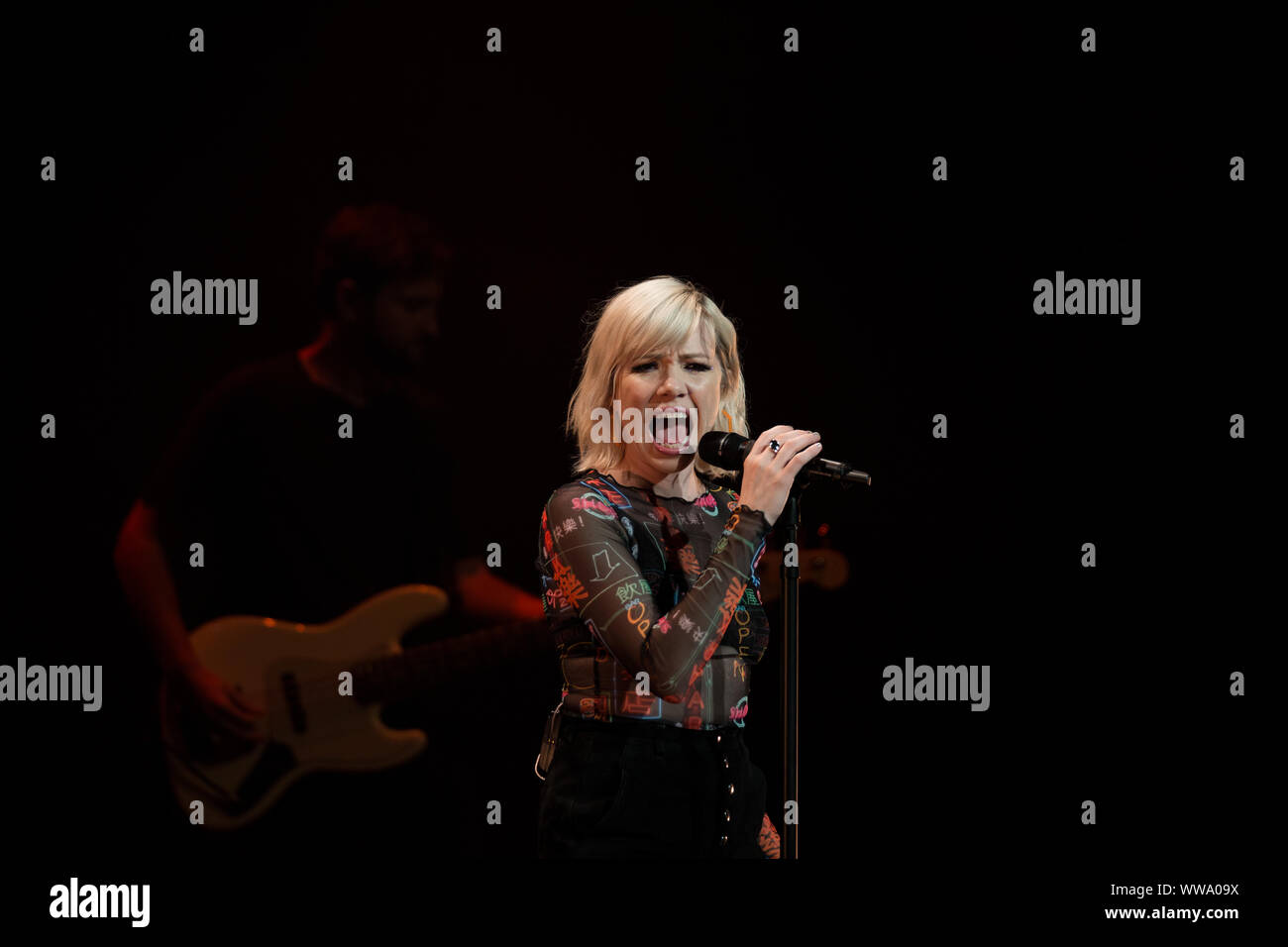 Carly rae jepsen 2019 hi-res stock photography and images - Alamy