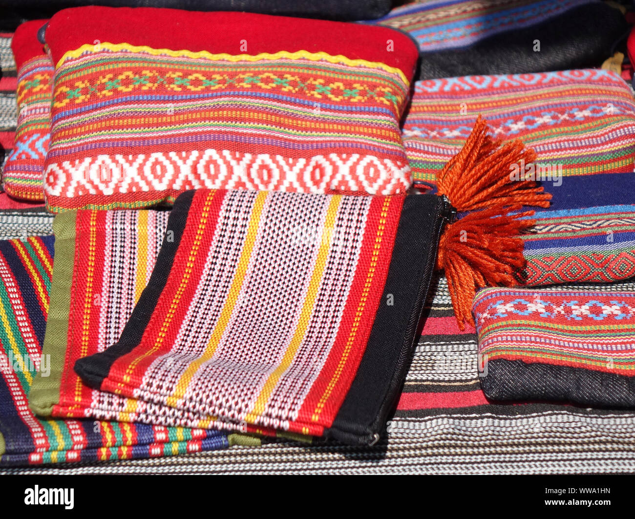 Taiwan indigenous textiles hi-res stock photography and images - Alamy