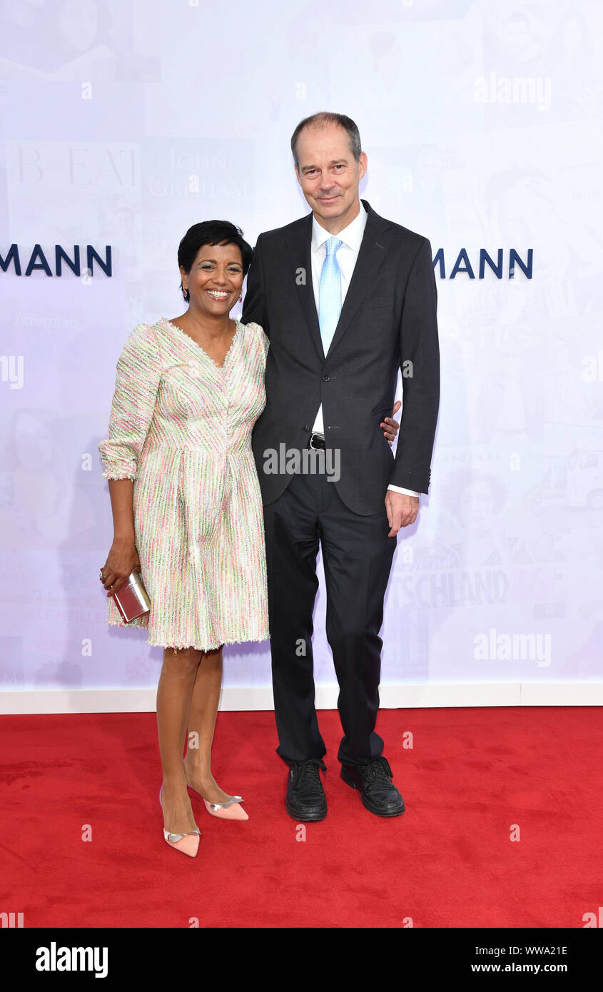 Shobhna mohn hi-res stock photography and images - Alamy