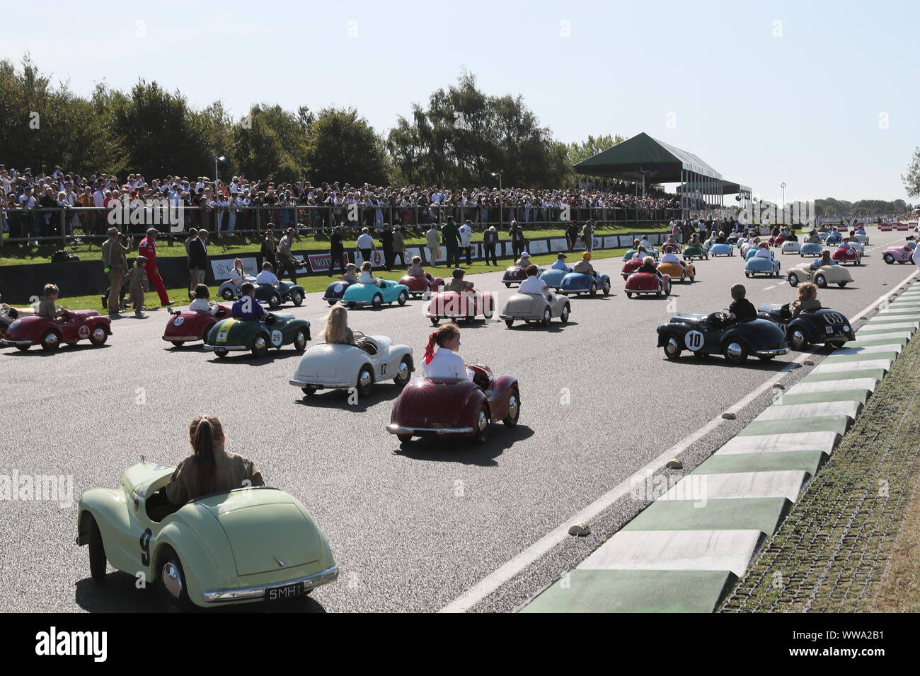 Goodwood, West Sussex, UK. 14th September 2019. Competitors at the ...