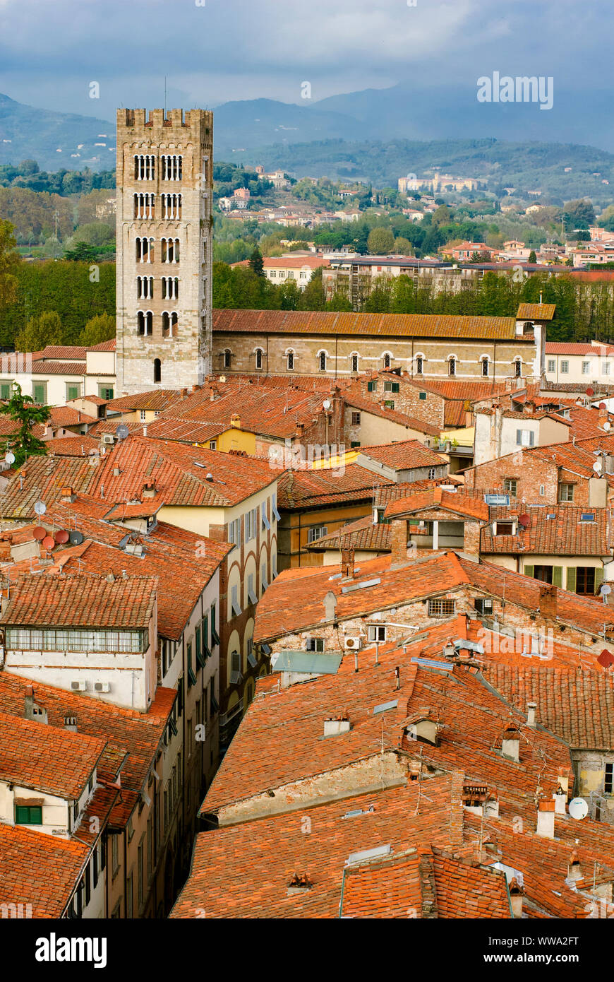 Italian roof tiles hi-res stock photography and images - Alamy