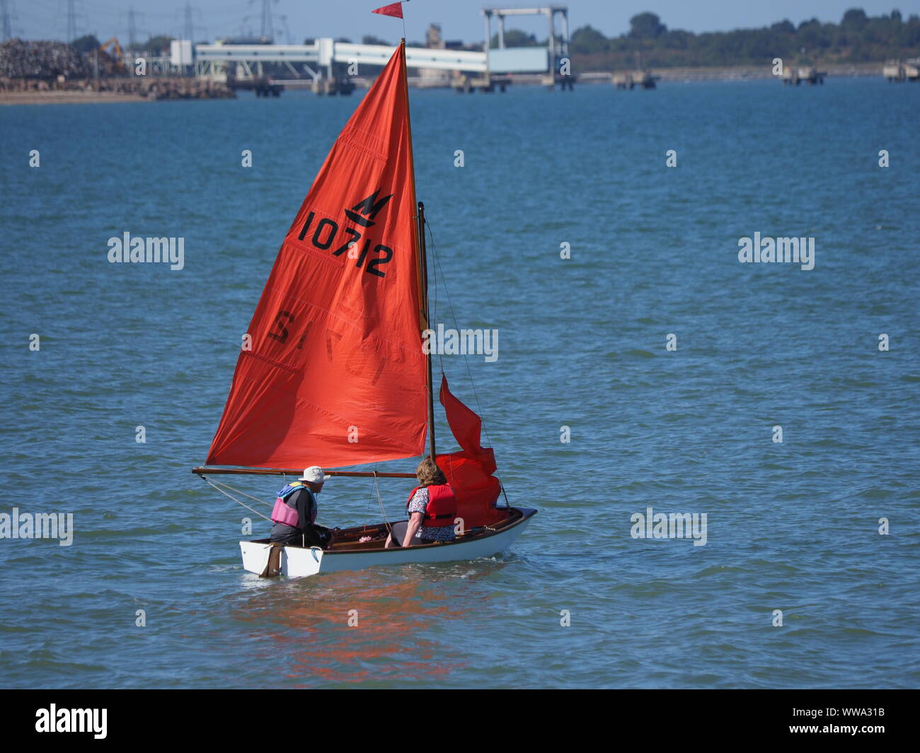 Mirror Sailing Dinghy High Resolution Stock Photography and Images - Alamy