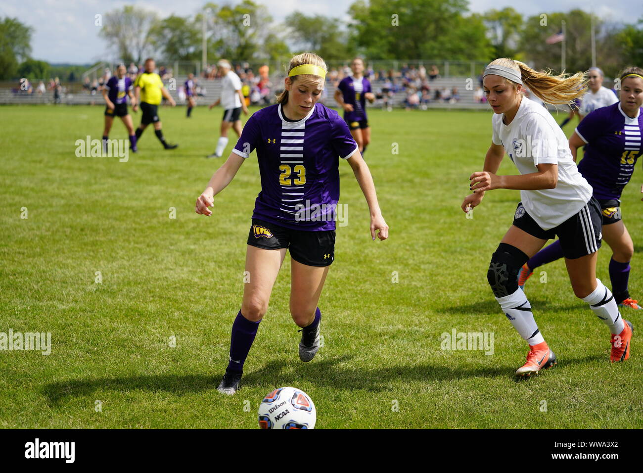 College soccer player portrait hi-res stock photography and images - Alamy
