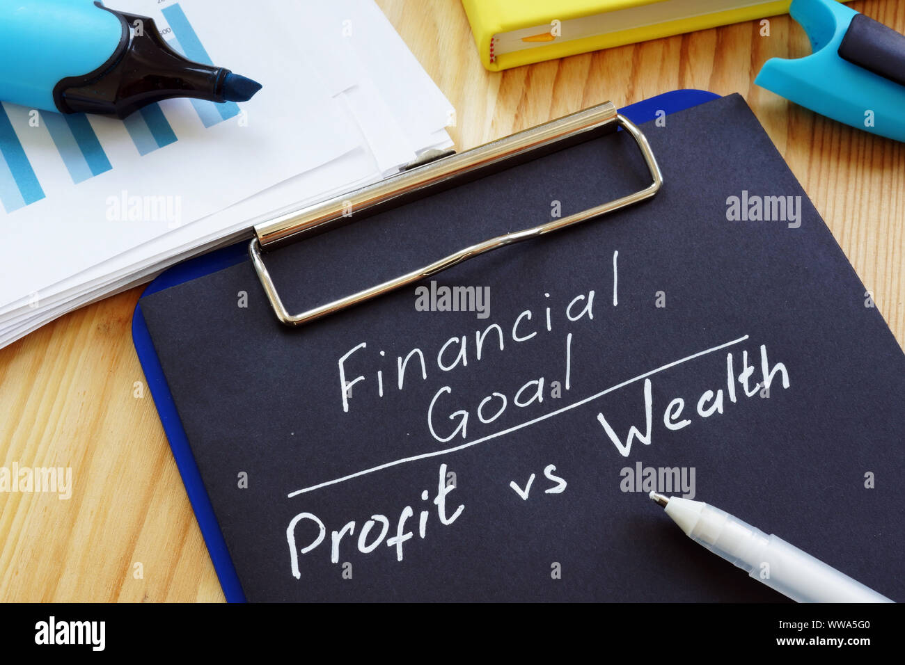 Goal growth hi-res stock photography and images - Alamy