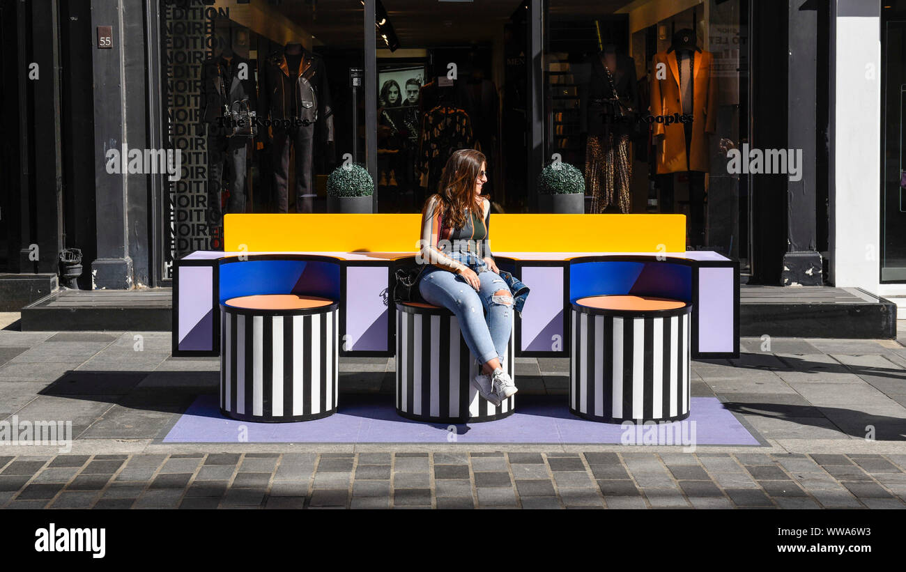 Corridor seat bench benches hi-res stock photography and images - Alamy