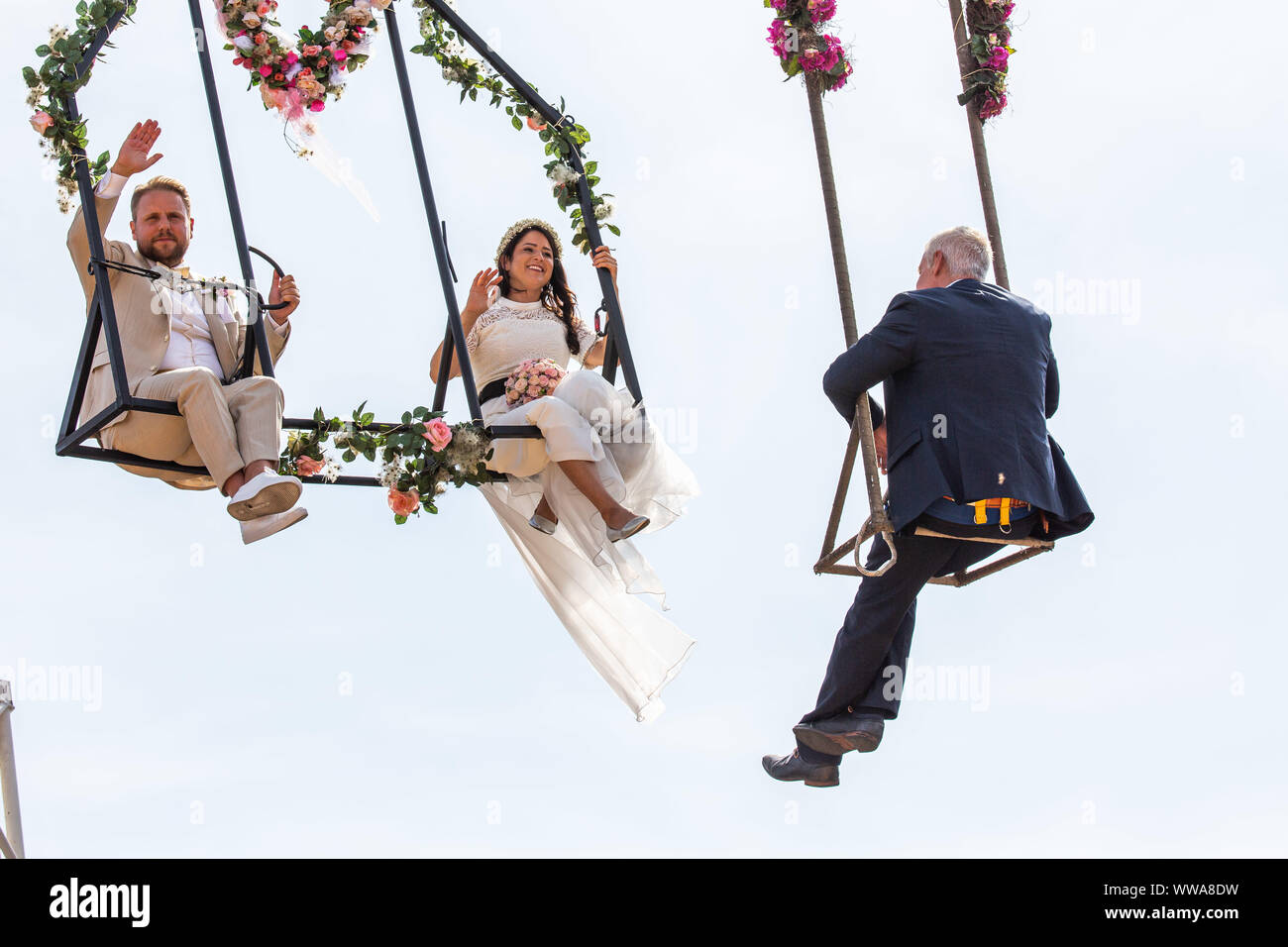 Breisach, Germany. 14th Sep, 2019. Bridegroom Sven Lier (l-r), bride ...