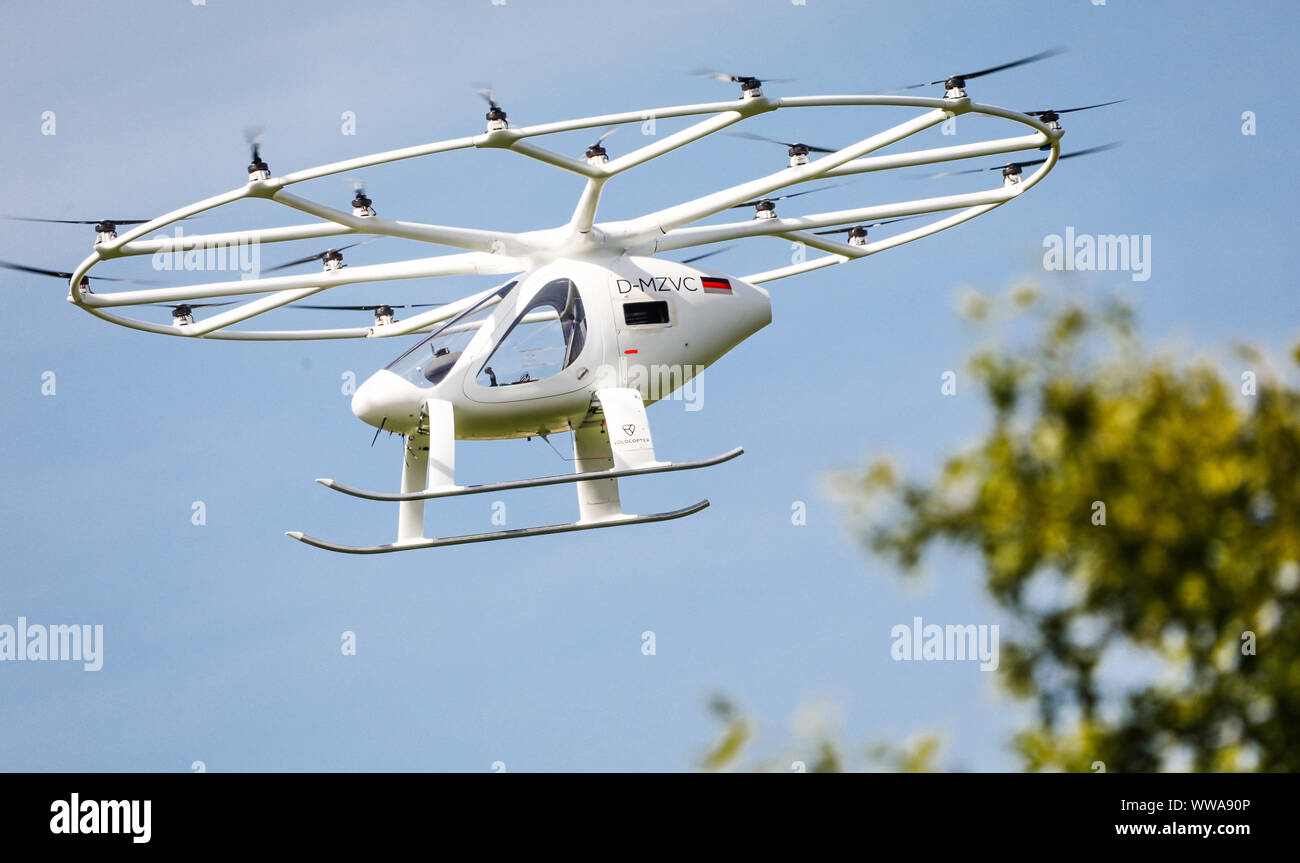 Volocopter hi-res stock photography and images - Alamy