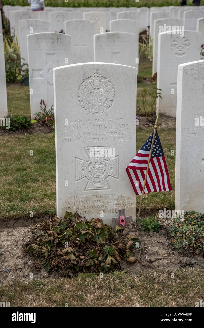 The grave of Sgt Louis McGuffie Victoria Cross at the CWGC Zantvoorde ...